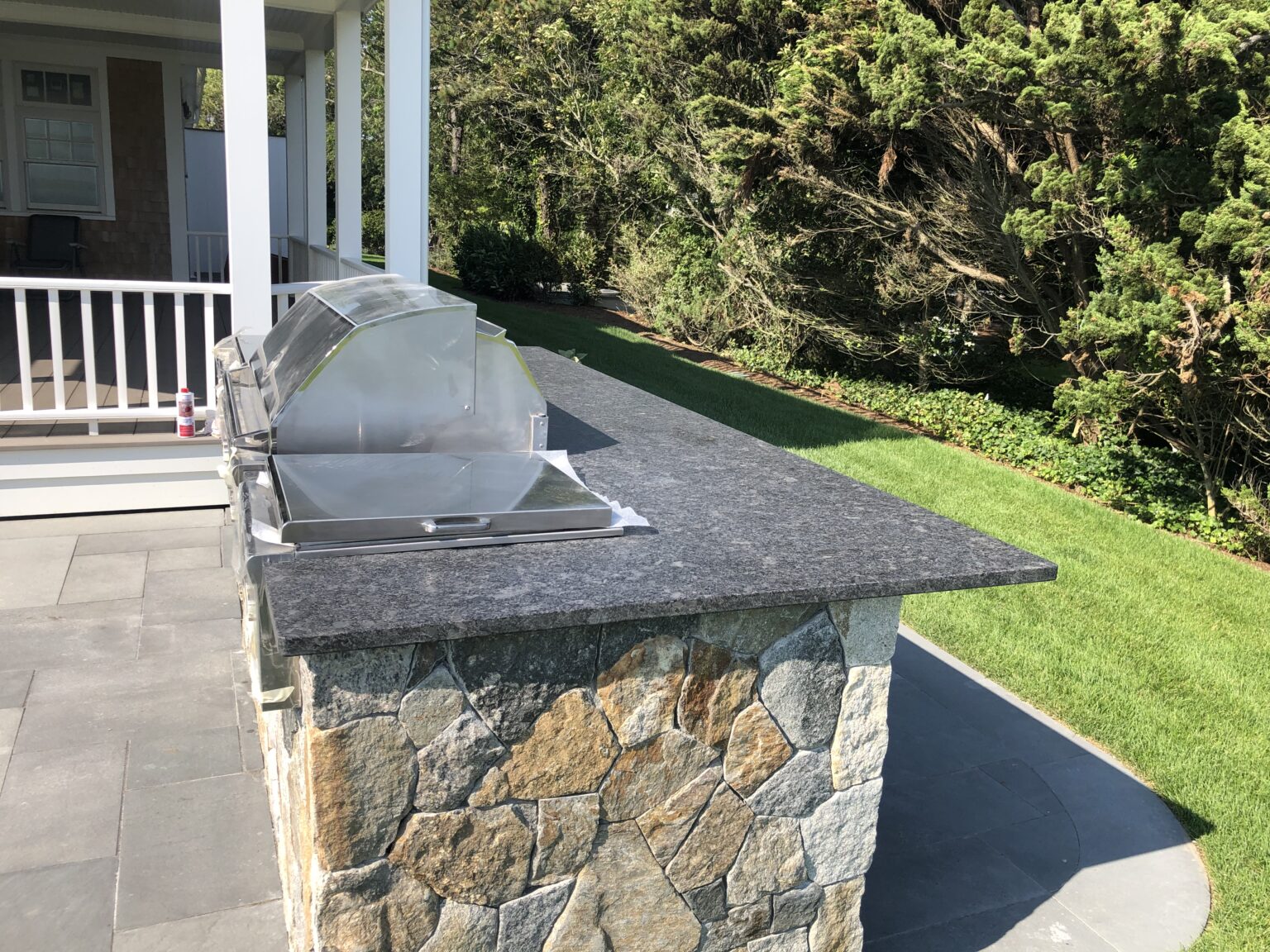 Granite - Stone Fabrication and Installation - Granite World Inc